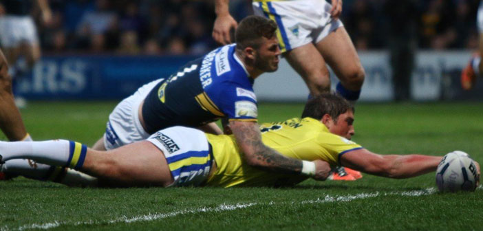 Warrington Wolves triumph over Leeds Rhinos