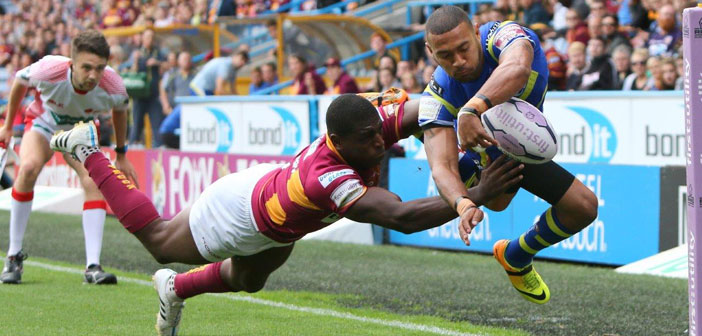 Wolves’ flying winger lands new two-year deal - Warrington Worldwide