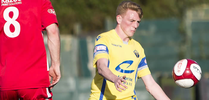 Sean Williams leaves Yellows for Altrincham, but five commit