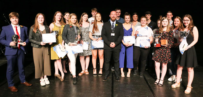 High school celebrates students' achievements