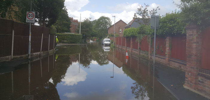 Homes flooded as river burst its banks at Lymm