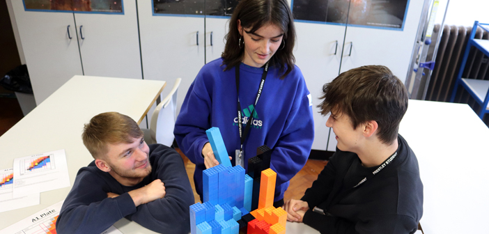 Learning about nuclear fusion - with Lego blocks