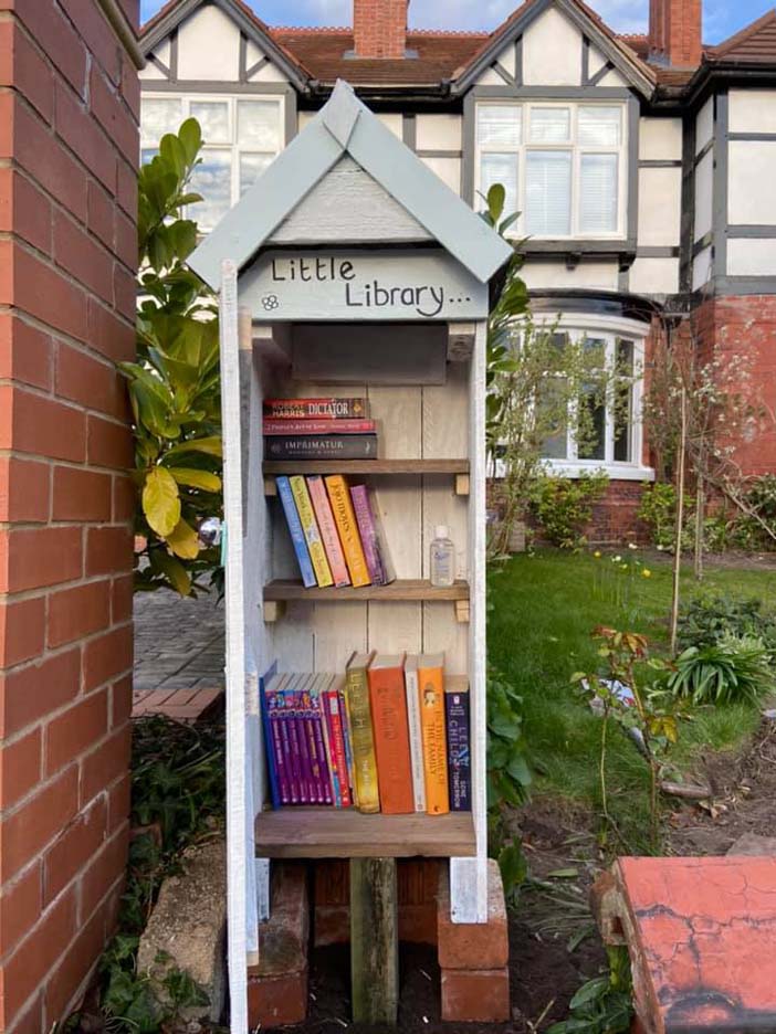 Family create "Little Library" during lockdown