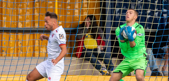 Ex-Liverpool goalkeeper pens Warrington Town deal