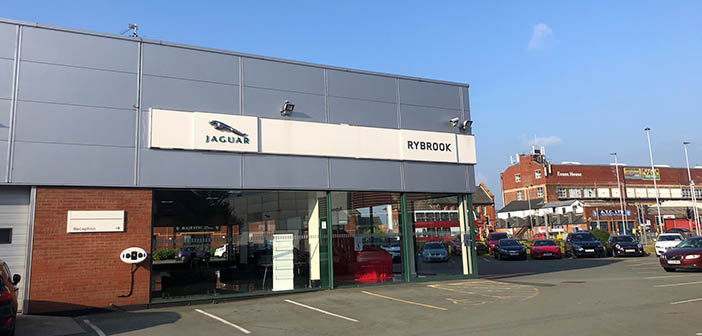 Warrington's Jaguar dealership closes down as customers sign-posted to ...