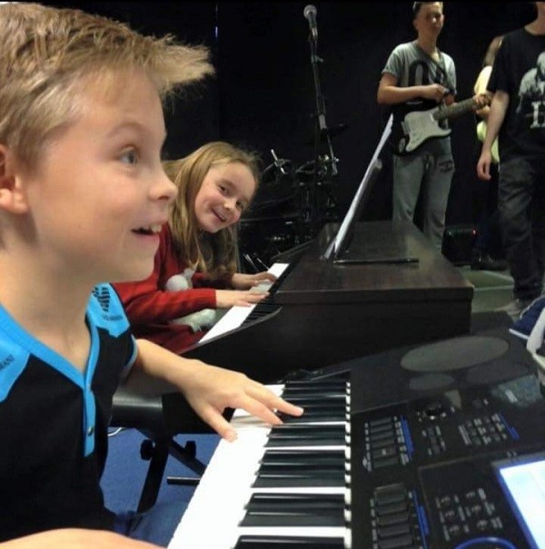 Keyboard wizard Harvey's amazing musical journey