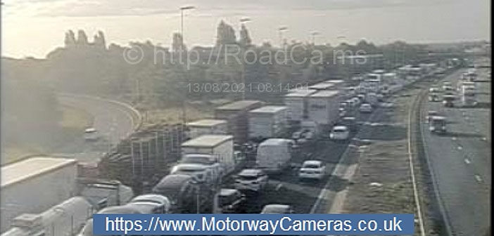 Driver suffers life-threatening injuries as M6 closed near Lymm ...