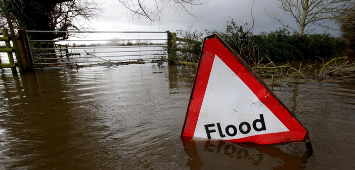 Flood warnings after heavy rainfall hits Warrington - Warrington Worldwide