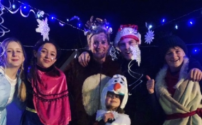 Farming folk spread the Christmas Spirit