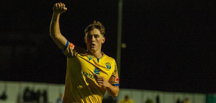 Tough Tuesday night trip ends in defeat for the Yellows