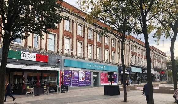 NHS "Living Well Hub" with roof top garden set to be approved for town ...