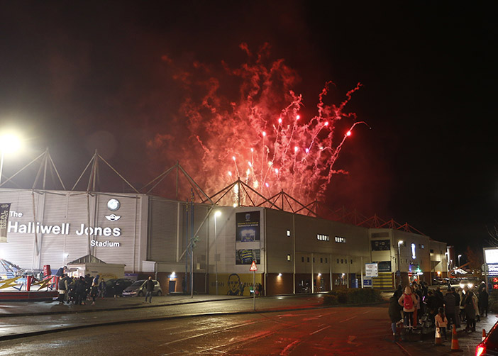 Warrington Wolves reveal new kits, squad numbers and 2023 fixtures ...