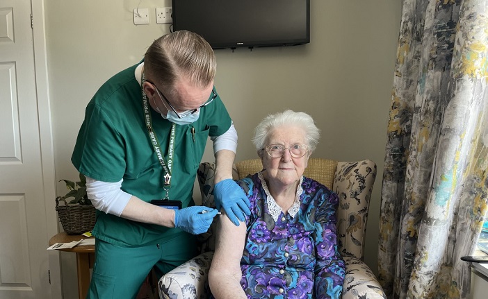 NHS urges people with weakened immune systems to come forward for COVID ...