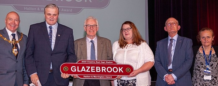 Glazebrook Railway Station wins "best kept" award - Warrington Worldwide