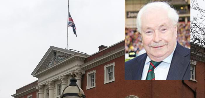 Council pays tribute to Lord Doug Hoyle - Warrington Worldwide