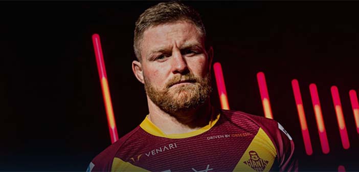 Tackling machine Luke Yates signs for Warrington Wolves - Warrington ...