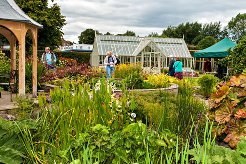Record numbers attend open garden event - Warrington Worldwide